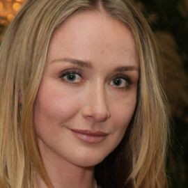 Alexandra Cousteau’s Booking Agent and Speaking Fee - Speaker Booking ...