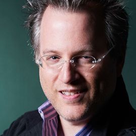 Ben Mezrich’s Booking Agent and Speaking Fee - Speaker Booking Agency