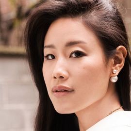 Alicia Yoon’s Booking Agent and Speaking Fee - Speaker Booking Agency