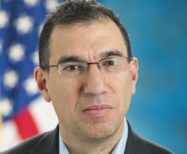 Andy Slavitt’s Booking Agent and Speaking Fee - Speaker Booking Agency