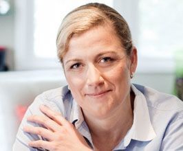 Ashley Christensen’s Booking Agent and Speaking Fee - Speaker Booking ...