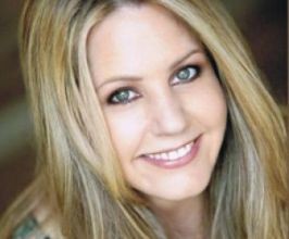 Lisa Landry’s Booking Agent and Speaking Fee - Speaker Booking Agency