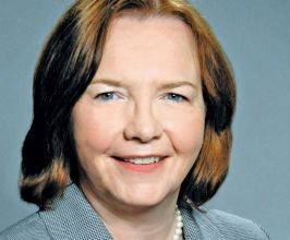 Patricia Kampling’s Booking Agent and Speaking Fee - Speaker Booking Agency