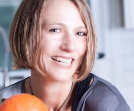 Stefanie Sacks’s Booking Agent and Speaking Fee - Speaker Booking Agency