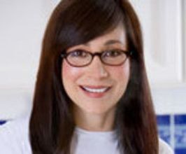 Isabel Cruz’s Booking Agent and Speaking Fee - Speaker Booking Agency