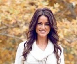 Elizabeth Kitt’s Booking Agent and Speaking Fee - Speaker Booking Agency