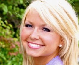 Katie Farrell’s Booking Agent and Speaking Fee - Speaker Booking Agency