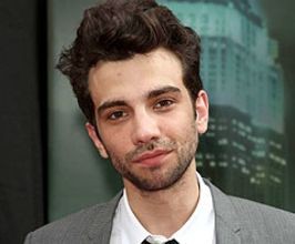 Jay Baruchel’s Booking Agent and Speaking Fee - Speaker Booking Agency