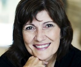 Colleen Coble’s Booking Agent and Speaking Fee - Speaker Booking Agency