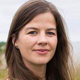 Elizabeth Rush’s Booking Agent and Speaking Fee - Speaker Booking Agency