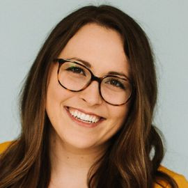 Natalie Franke’s Booking Agent and Speaking Fee - Speaker Booking Agency