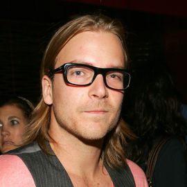 Chad Muska’s Booking Agent and Speaking Fee - Speaker Booking Agency