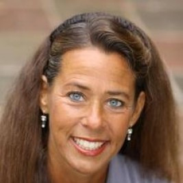 Diane Ford’s Booking Agent and Speaking Fee - Speaker Booking Agency