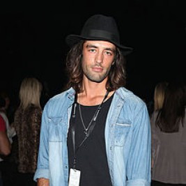 Jay Lyon’s Booking Agent and Speaking Fee - Speaker Booking Agency