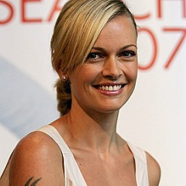 Sarah O Hare’s Booking Agent and Speaking Fee - Speaker Booking Agency